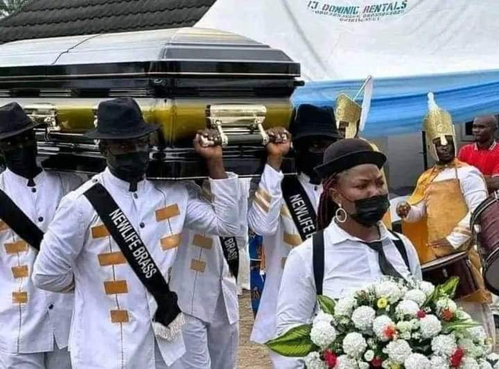 Photos From the funeral of Nollywood Veteran Saint Obi - RERO TV