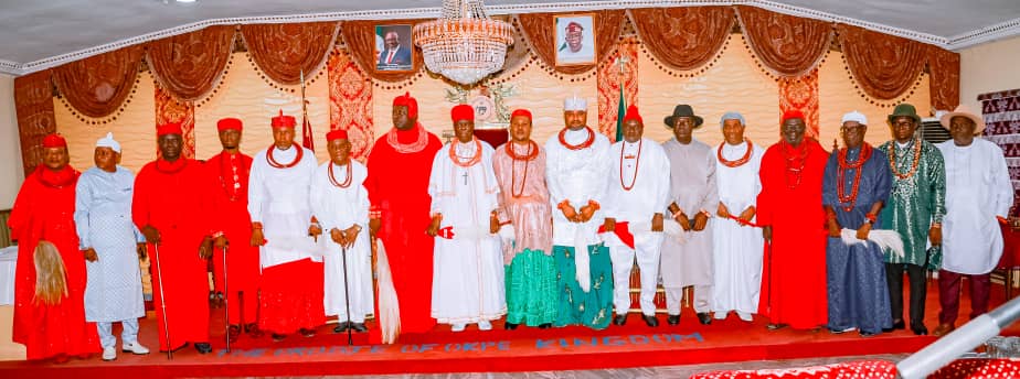 Aladja vs Ogbe-Ijoh crisis : Watch video of the full communique as ...