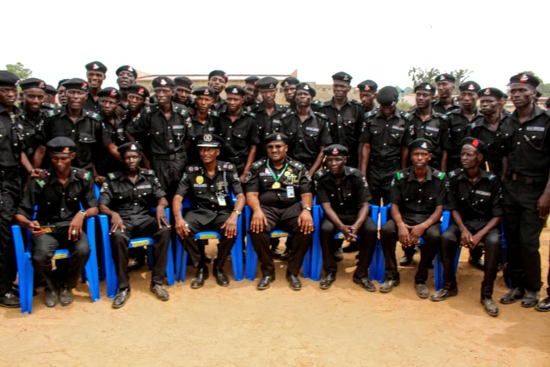 50 Hardened Criminals Converted To Police Constables in Popular Nigerian State - RERO TV